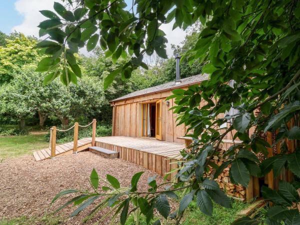 Brambly Cabin - England