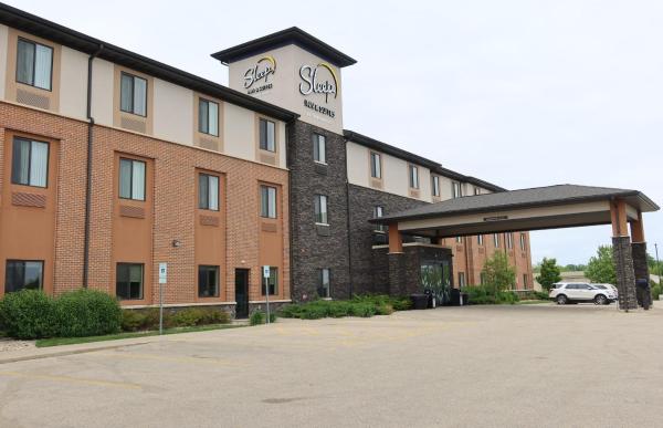 Sleep Inn & Suites Oregon - Madison - Madison, WI