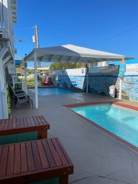 Walk To Beach - Pool - Billar - Apto D - Guanica