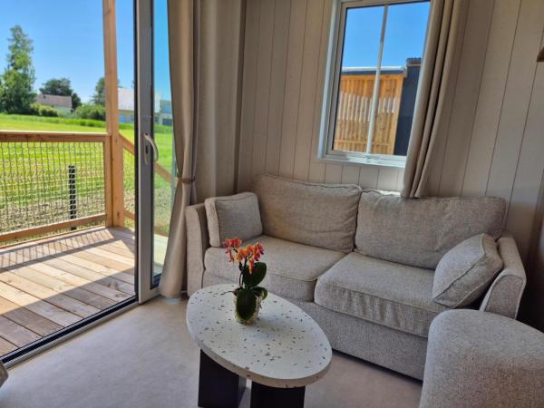 Chalet With Swimming Pool 500m From The Beach - Saint-Pair-sur-Mer