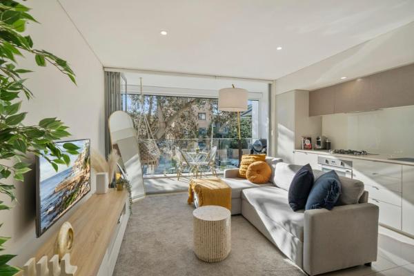 Stylish & Modern Beach Pad - Balcony Ac Bbq Lift - Randwick