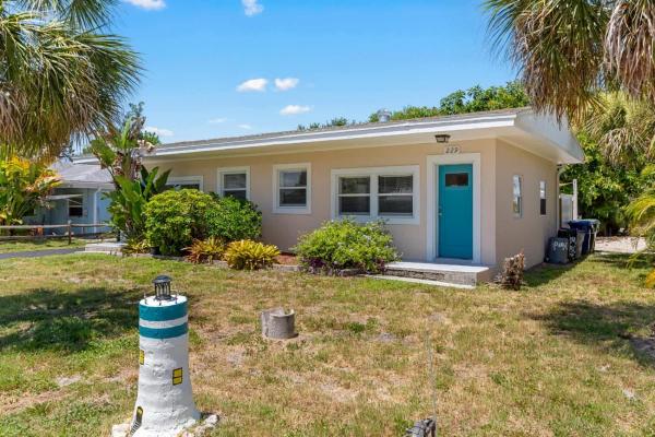 5 Mins To Nokomis Beach Tropical Bungalow - Venice Beach, Venice