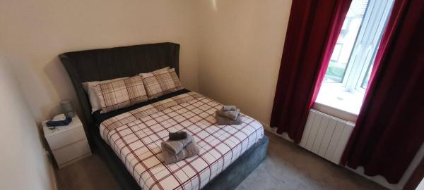 Spacious 1-bed Flat W Parking Near Town Station - Chelmsford