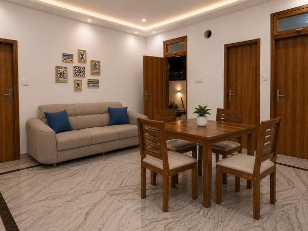 Gayatri Villa Near Bhu Seer Ravidas Mandir Varanasi - Varanasi