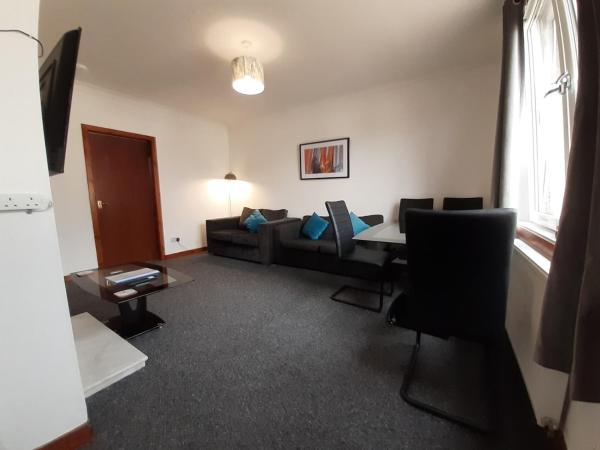 Carvetii - Kayleigh House - 2 Bedroom, 1st Floor Flat - Falkirk