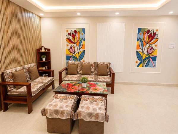 Petal & Peak Stays - Dehradun