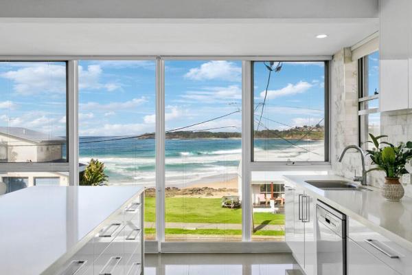 Barefoot Beach House - Kiama