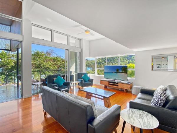 Maggies Beachfront Apartment 9 - Queensland