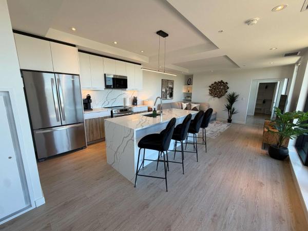 Northend Hfx 2 Br And 2 Bath Penthouse With Waterview - Halifax