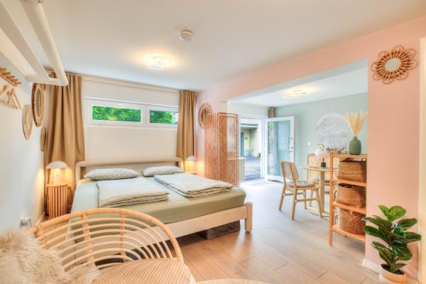 Holideis - Studio - Messe Deutz - No Kitchen - Keulen