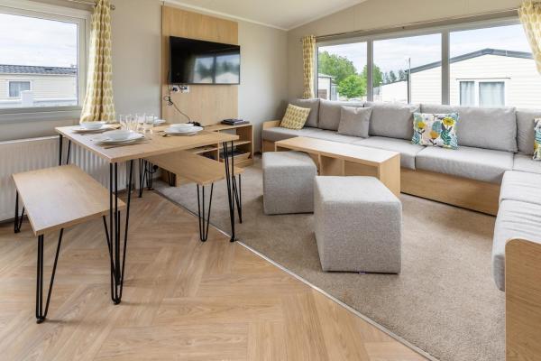 Modern 3br Caravan Ps4, Games & Free Parking - Hunstanton