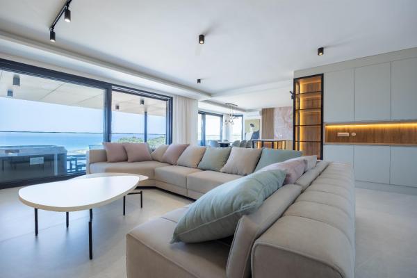 Zados Luxury Residence - Nin