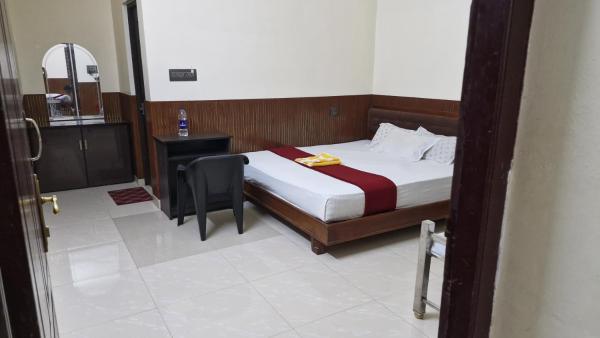 Athirappilly Ambady Resort - Tamil Nadu