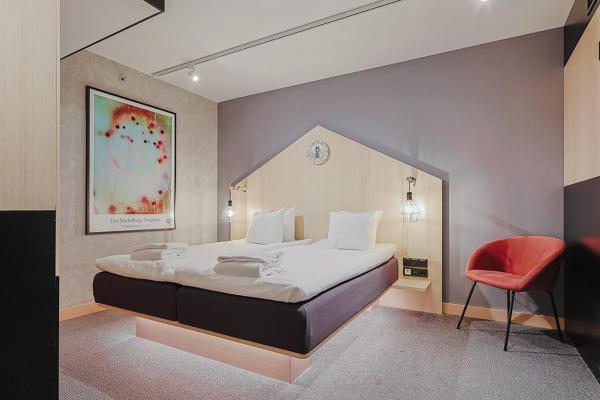 Hotel With Urban Deli - Sollentuna
