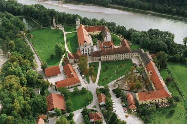 Klostergasthof Raitenhaslach - Burghausen