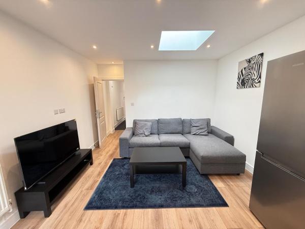 Modern 2br Flat, Garden, Free Parking, Close To Wembley, Private Garden - London, UK