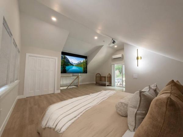 33 - Newly Constructed - Luxury Collection - Bristol, CT