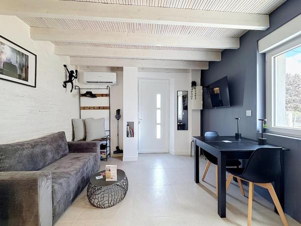 Duplex Climatisé Avec Terrasse & Parking Gratuit A - Clermont-Ferrand