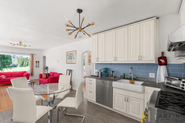 Bright 2br Kits Gem - Walk To Parks And Beaches - Vancouver