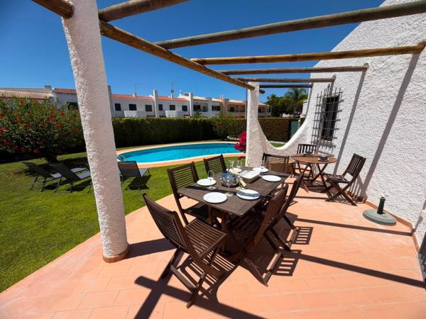 Villa Vilamoura, Piscina Jardim Prestige For Home - Quarteira