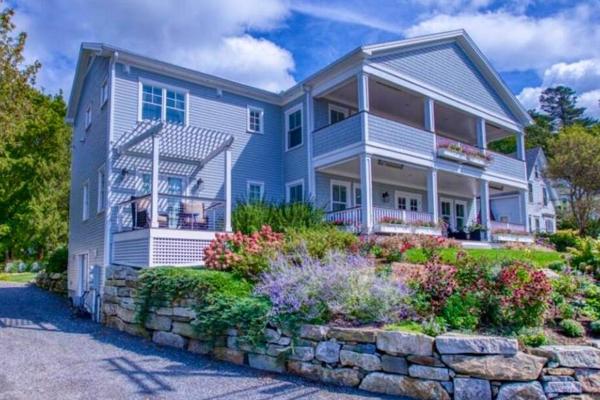 Perfectly Located Retreat With Grill, Fireplace, & Chef - Boothbay Harbor, ME