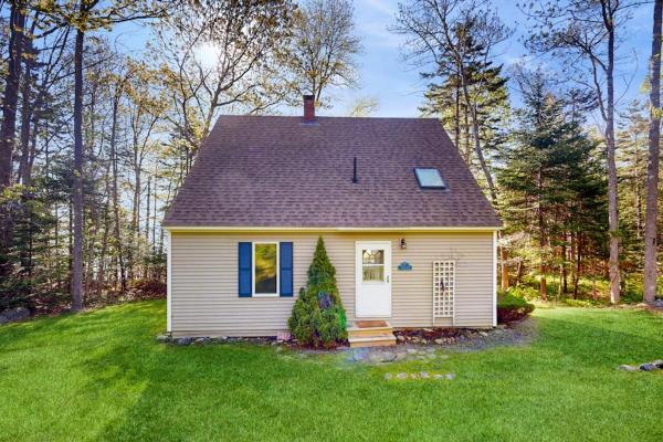 Oceanfront Home With Water Views - Central Ac, Washer/dryer & Beach Access - Camden, ME