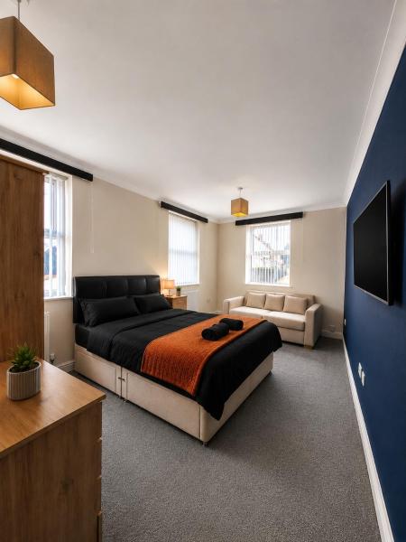 Clock Off At Norton By Gr Estates - Stockton-on-Tees