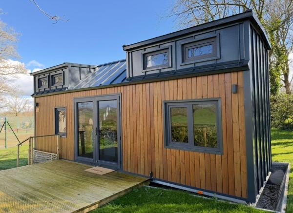 Kniveton Wood Hut - Matlock