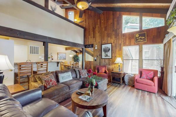 Lakeside Luxury Meets Mountain Adventure In The Heart Of Tahoe - South Lake Tahoe, CA
