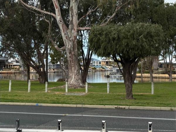 Waterlink Retreat - Mandurah