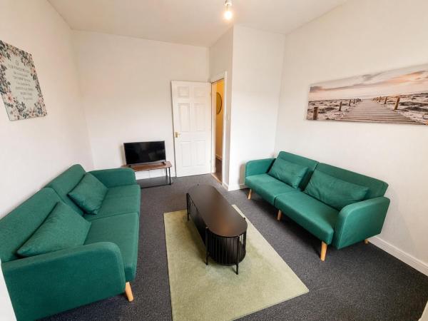 Cosy 1-bed Barrow Stay, Sleeps 4, Near Town - Barrow-in-Furness