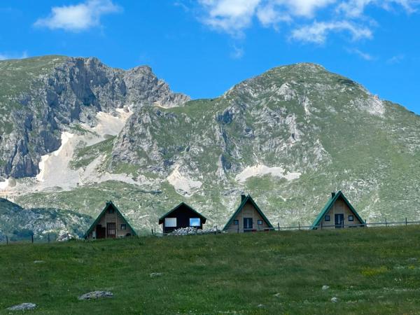 Mountain Peaceful Cottages - Montenegro