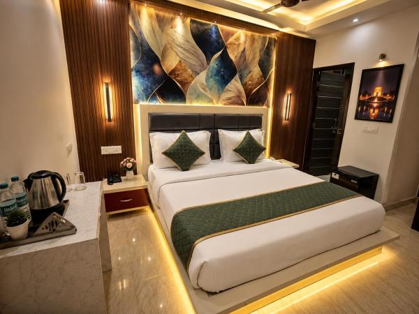 Hotel Bell Montana Stay Near International Delhi Airport- Free Airport Up & Drop - Delhi