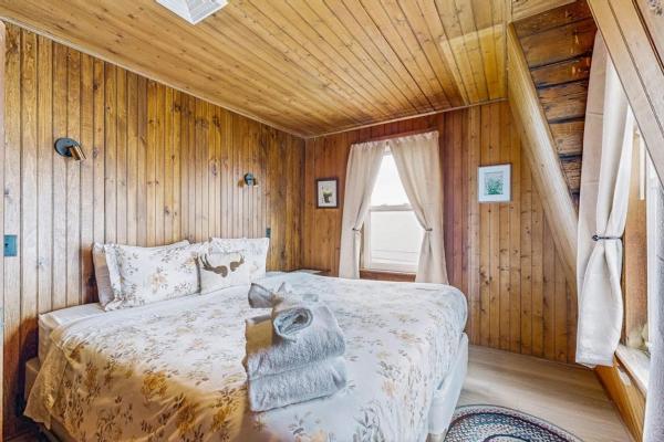 Spruce Ledge - Boothbay, ME