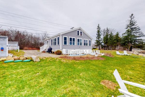 Dazzling Ocean-view House With Fireplace, Deck, Firepit, Central Ac, & W/d - Forest Lake, Friendship