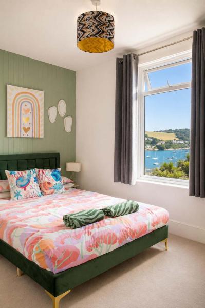 Cockleshell Cottage - By Rowes Retreats - St Mawes