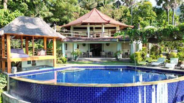 Villa Cantik Sambirenteng - Bali