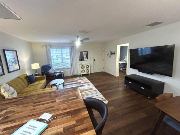 Hot Tub Hideaway - Golf Cart - The Villages - The Villages, FL