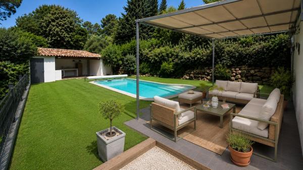 Villa With Pool & Pool House - Salernes