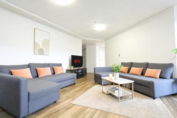 Ultimo Nsw - 3 Bedroom Apartment With 1 Parking - Netflix - Sydney