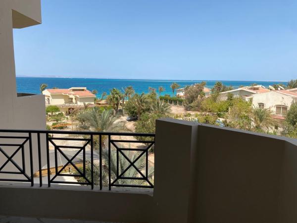 جوليانا ريزورت - Hurghada