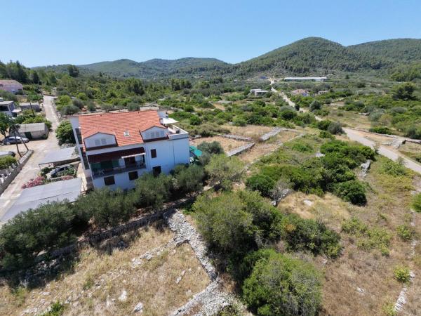 Protić Apartments - Vela Luka