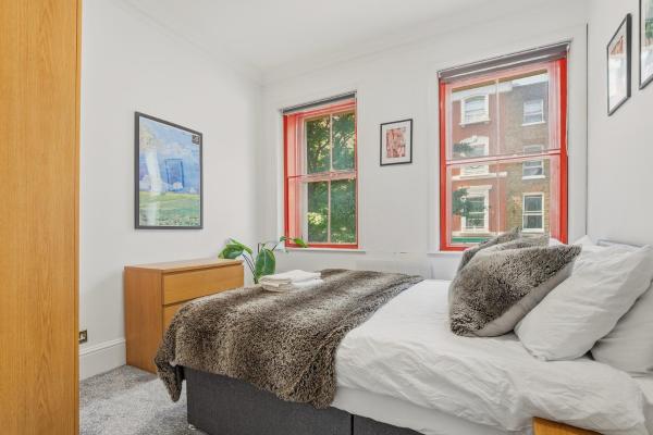Top Rated Fitzrovia 2br For 4 - London