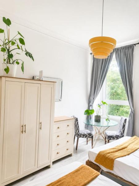 Edinburgh Central Room - 15 Minutes Walk City Center - Edinburgh