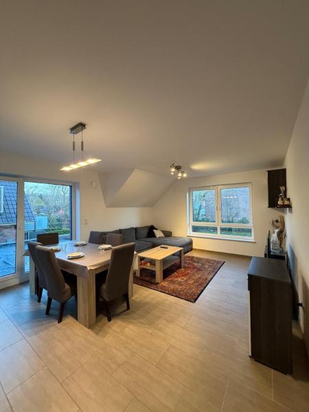 Modernes Apartment Nahe Zentrum Mit Küche Und Parkplatz - Lingen