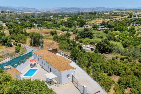 Casa Elisa Rural Pool Villa With Mountain Views - Coín