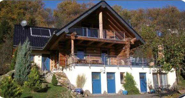 Rursee Chalet Mit Wellnessbereich, Balkon, Seeblick Und Garten Für 8 Personen, 2 Hunde - Montjoie
