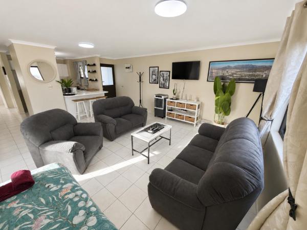 Serengeti Heide Self Catering Flats - Kapstadt