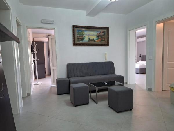 Dio Rooms - Durrës