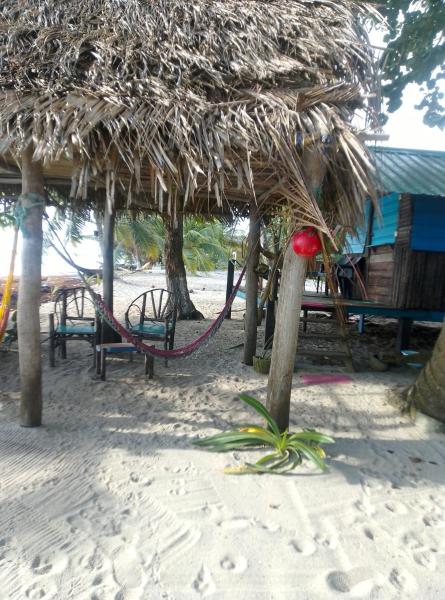 Kismet Inn Dorm 20us Per Person Per Day - Belize